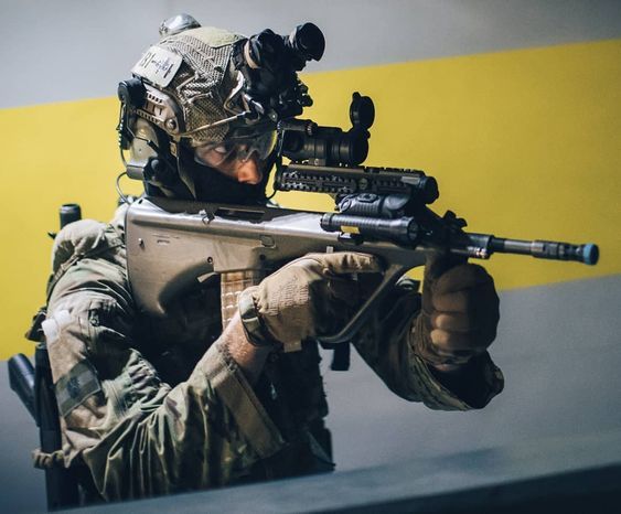 WEAPONS: The STEYR AUG A3 of the Jagdkommando now available for ...