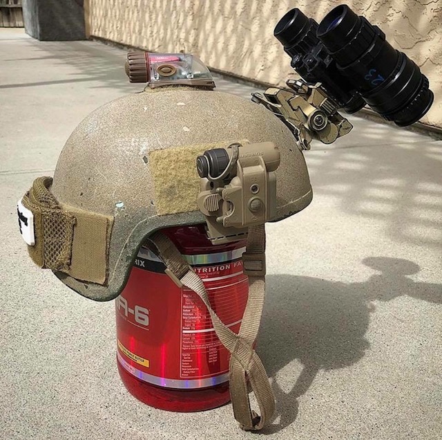 REVIEW: Helmet Counterweight von Vel-Tye - SPARTANAT