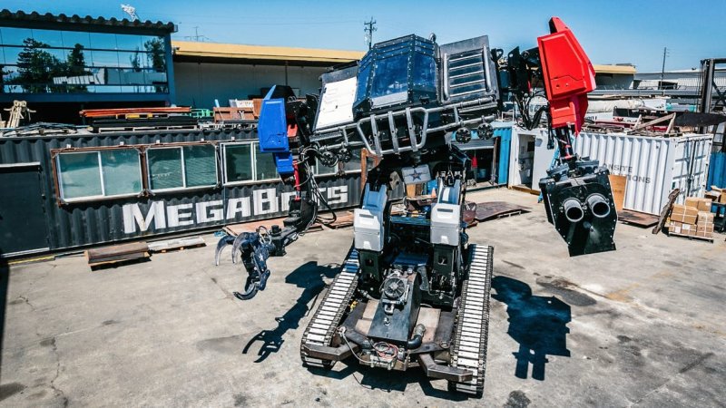 Der riesige Kampfroboter aus den USA – Eagle Prime - SPARTANAT