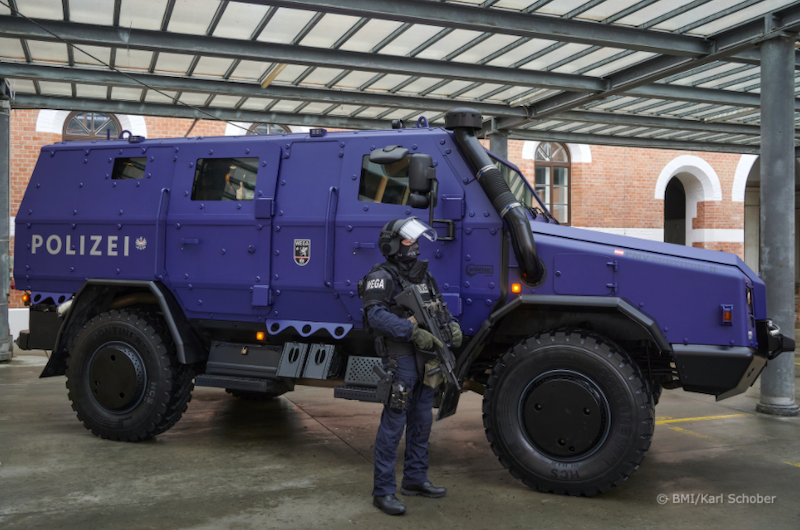 Gepanzerter Mannschaftstransporter für die WEGA - SPARTANAT