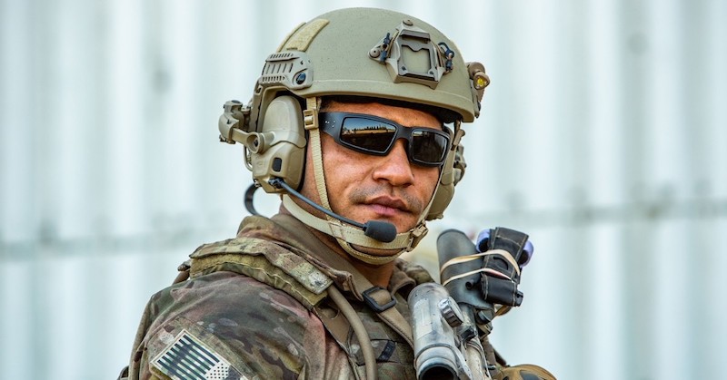 Helm gegen AK: Ops-Core FAST RF1 - SPARTANAT