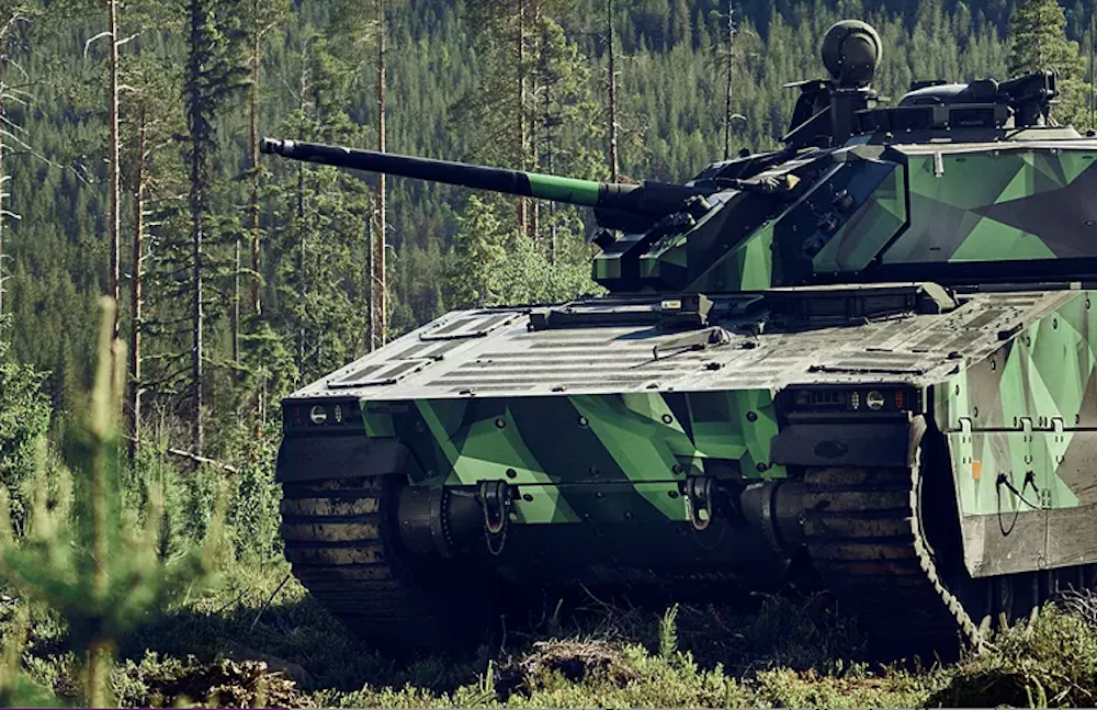 Der CV90 am Weg nach Tschechien - SPARTANAT