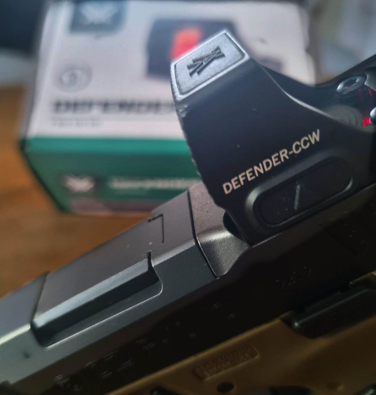 REVIEW: Vortex Defender CCW Rotpunktoptik - SPARTANAT