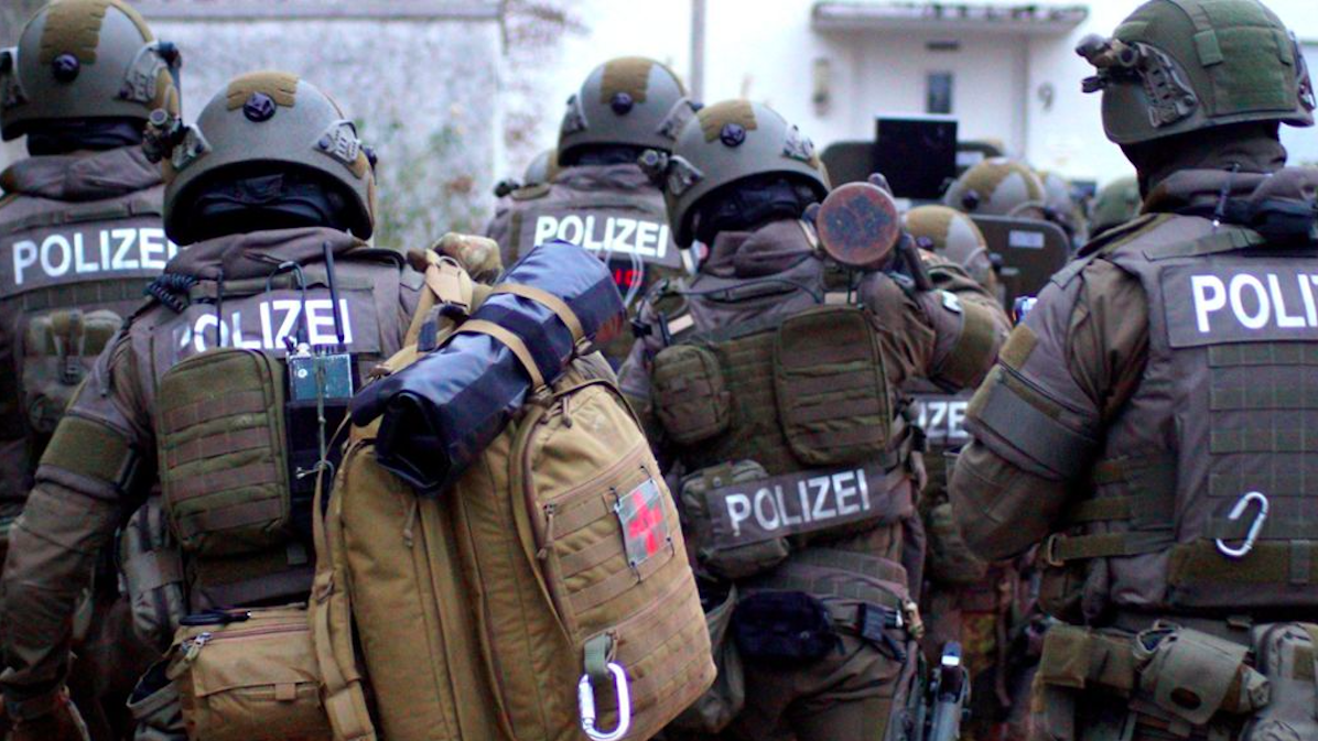 NEU in DEUTSCHLAND: Einsatz-Ärzte für das SEK - SPARTANAT