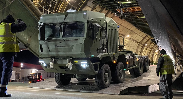 Prototypen für das U.S. Army's Common Tactical Truck Program - SPARTANAT