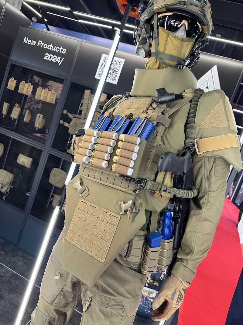 Well armored, DIRECT ACTION | SPARTANAT